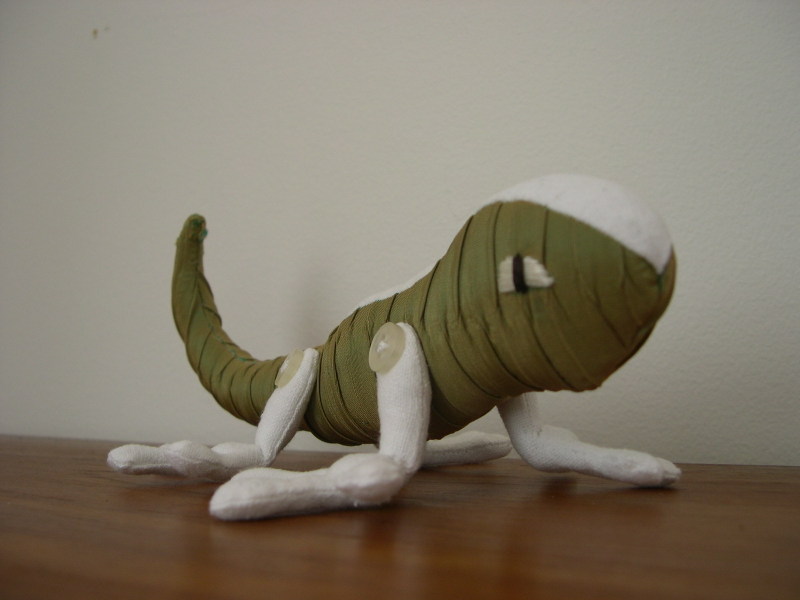 lizard (silk and linen) - whileshenaps.com