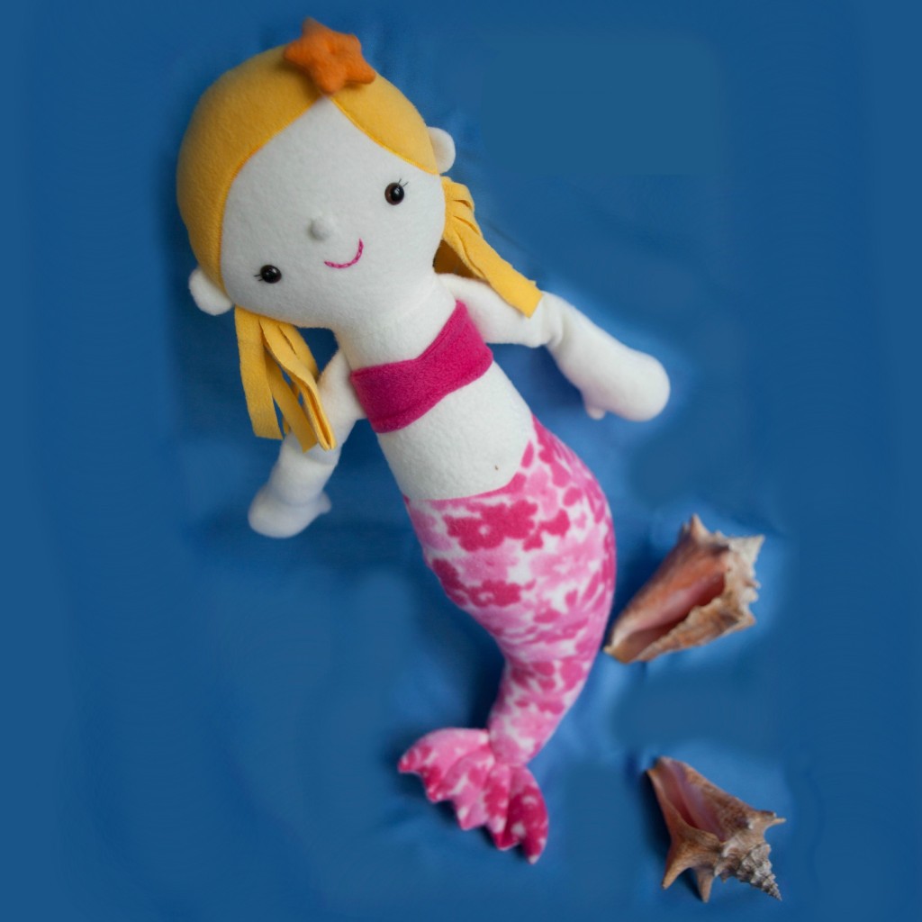 Maya the Mermaid - whileshenaps.com