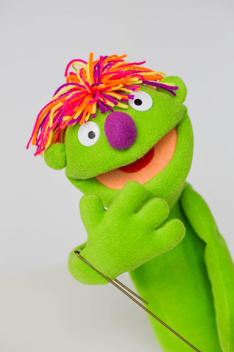 New Pattern: Chit Chat Puppet - whileshenaps.com